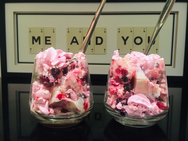 Kat's Diet Kitchen: Eaton Mess