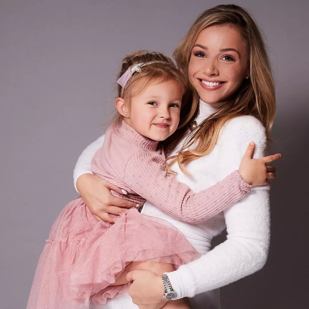 most searched terms about emma heesters on google and bing