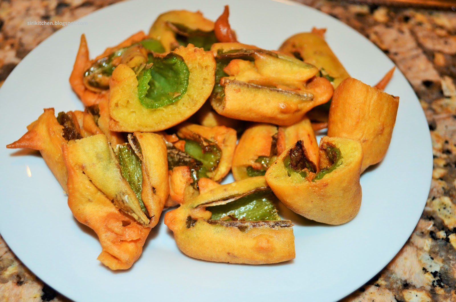 Siri's Kitchen: Cut Chilli Fritters (Cut Mirchi Bajji)