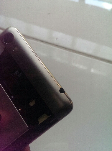 Tecno L8 Plus Hands On Review - Stylish With A Monster Battery, Photos ...