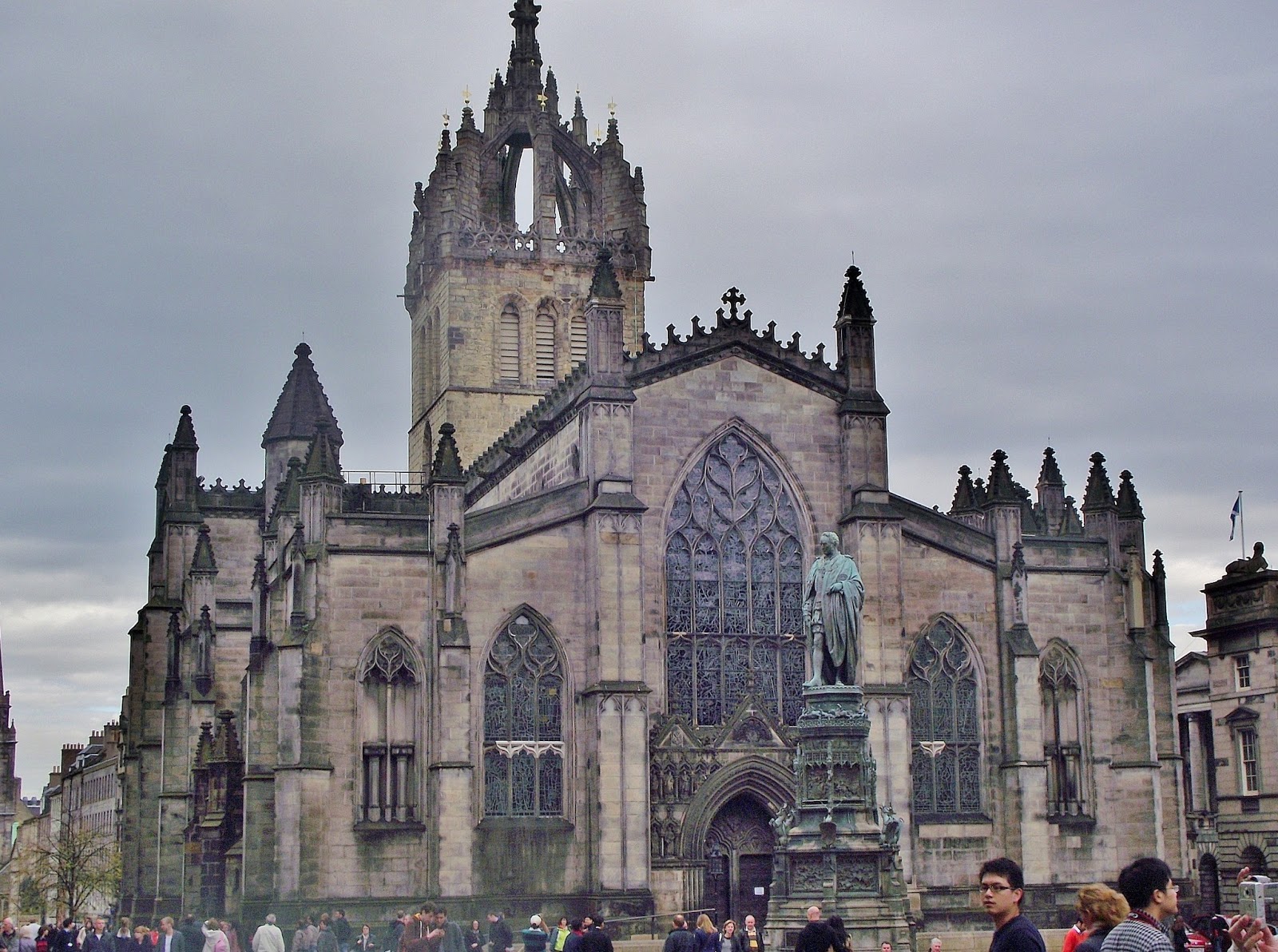 Bon VOYAGE!!: Paseo por el centro histórico de EDINBURGH, Escocia