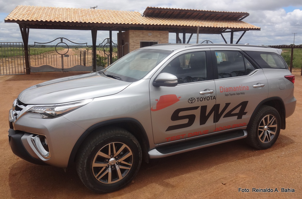 AVALIAÇÃO: TOYOTA SW4 SRX AT 2018 - Sudoeste Digital