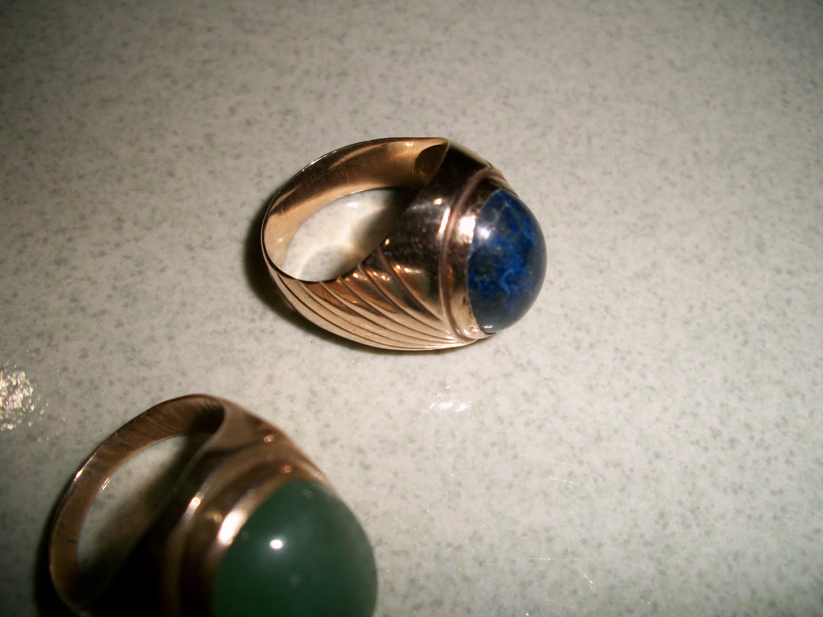collectible items: 3 pieces old / vintage gold rings.( 3 bentuk cincin ...