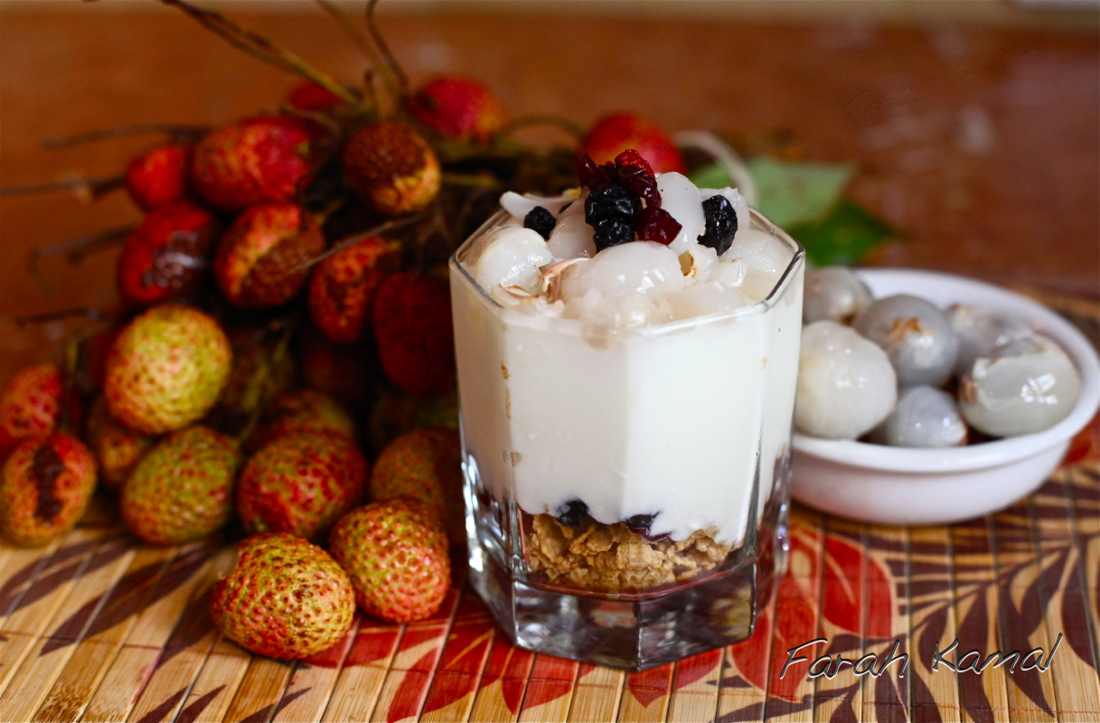 Gourmalicious-Food Writing and Photographs: Parfait- A Perfect Breakfast