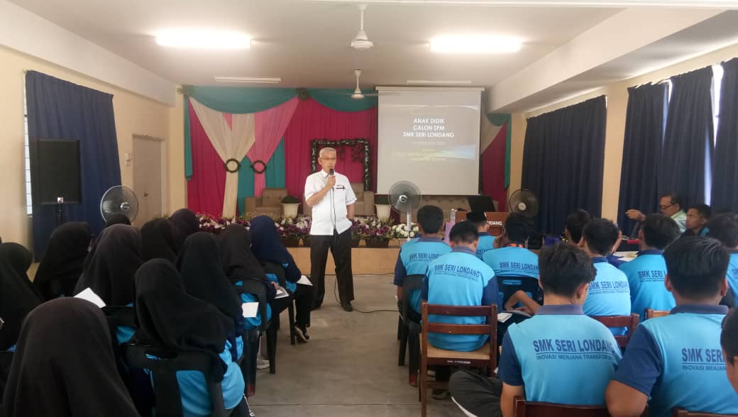 Laman Bahasa Melayu SPM: PROGRAM MOTIVASI DIRI PELAJAR TING 5 SMK SERI ...