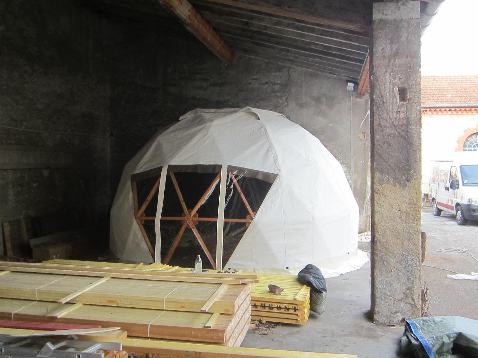 LES TOILES DU BERGER ...: Dômes Géodésiques