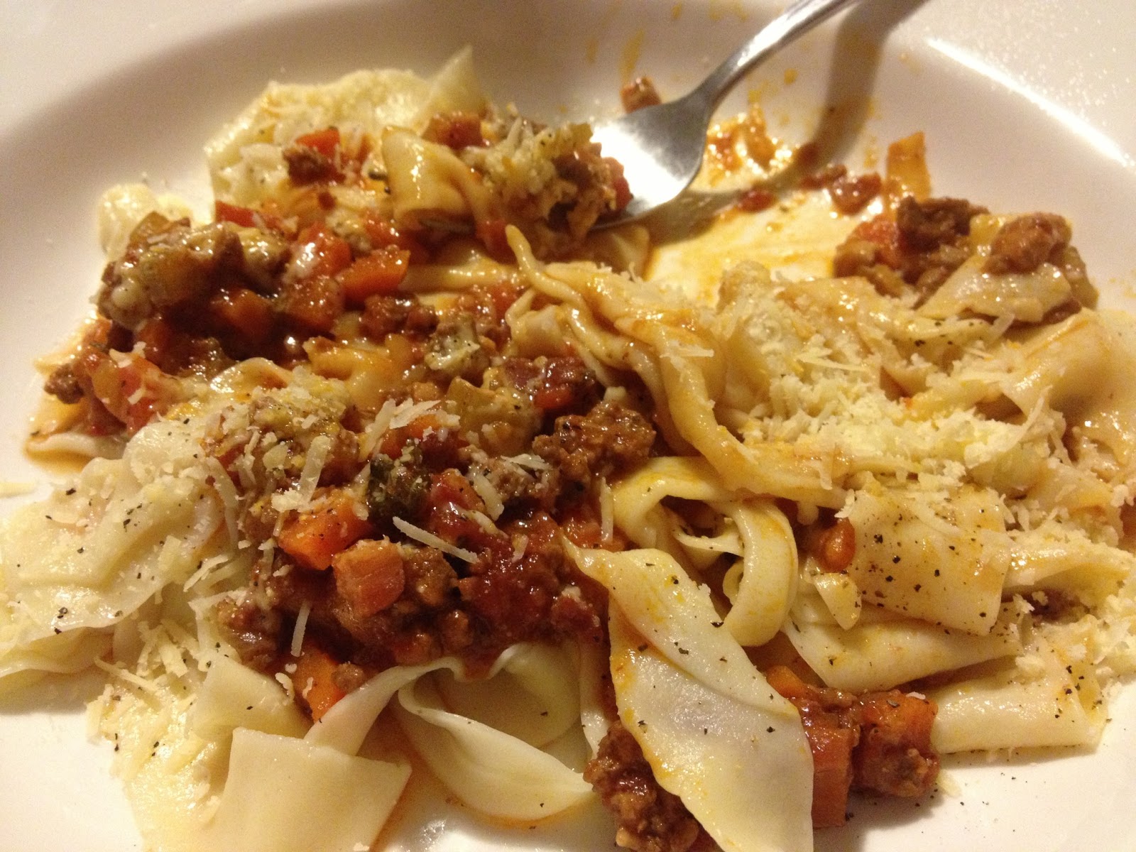 Simply Joolz: Tagliatelle Pasta and Beef Ragu...