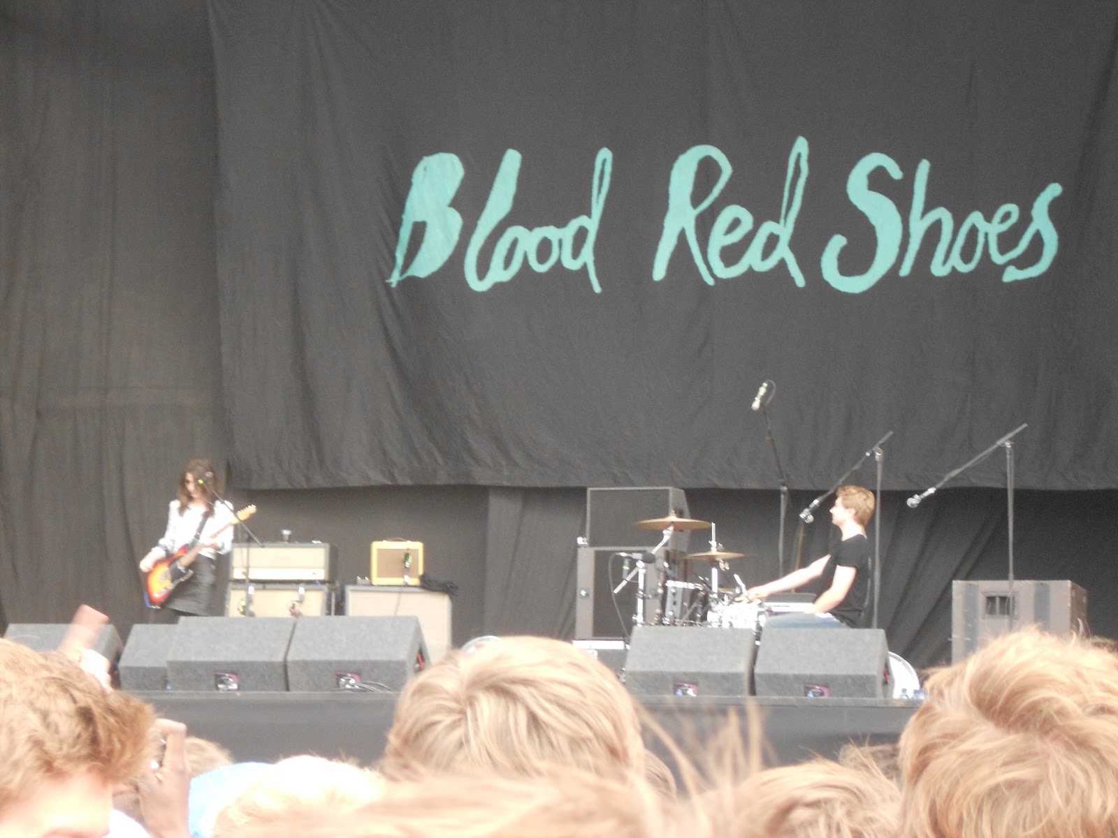 Confessions of a music whore: READING!