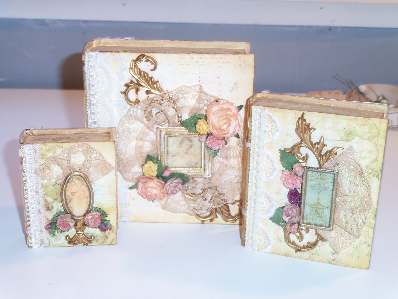 Oohlala Vintage Treasures: New Template available at Ooh-la-la