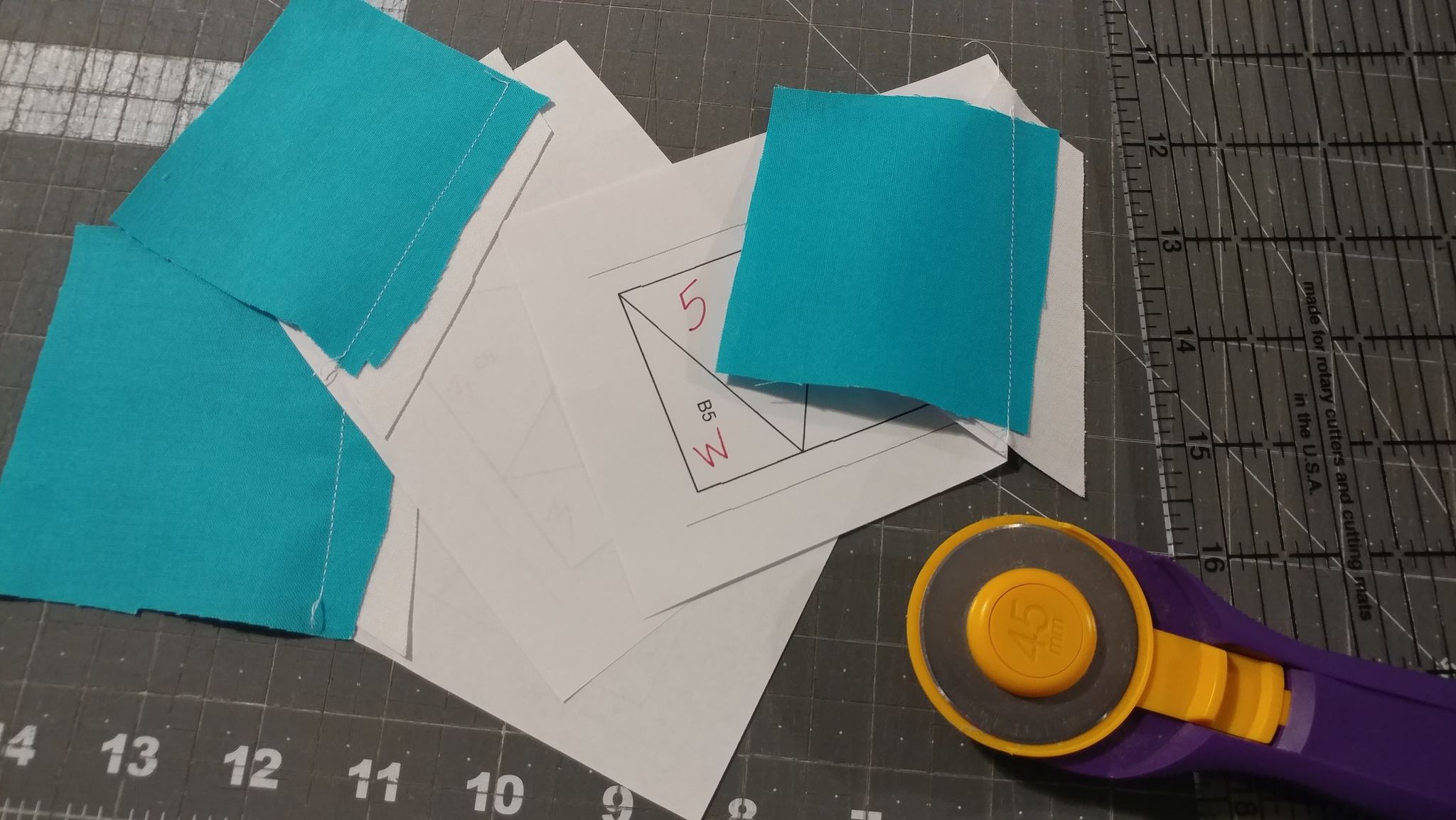 Slice of Pi Quilts: QAL By the Sea - Block 4