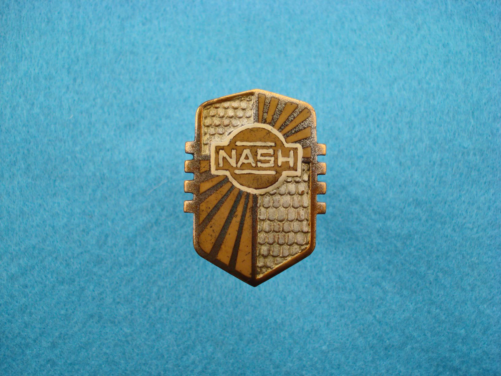 American Auto Emblems: NASH