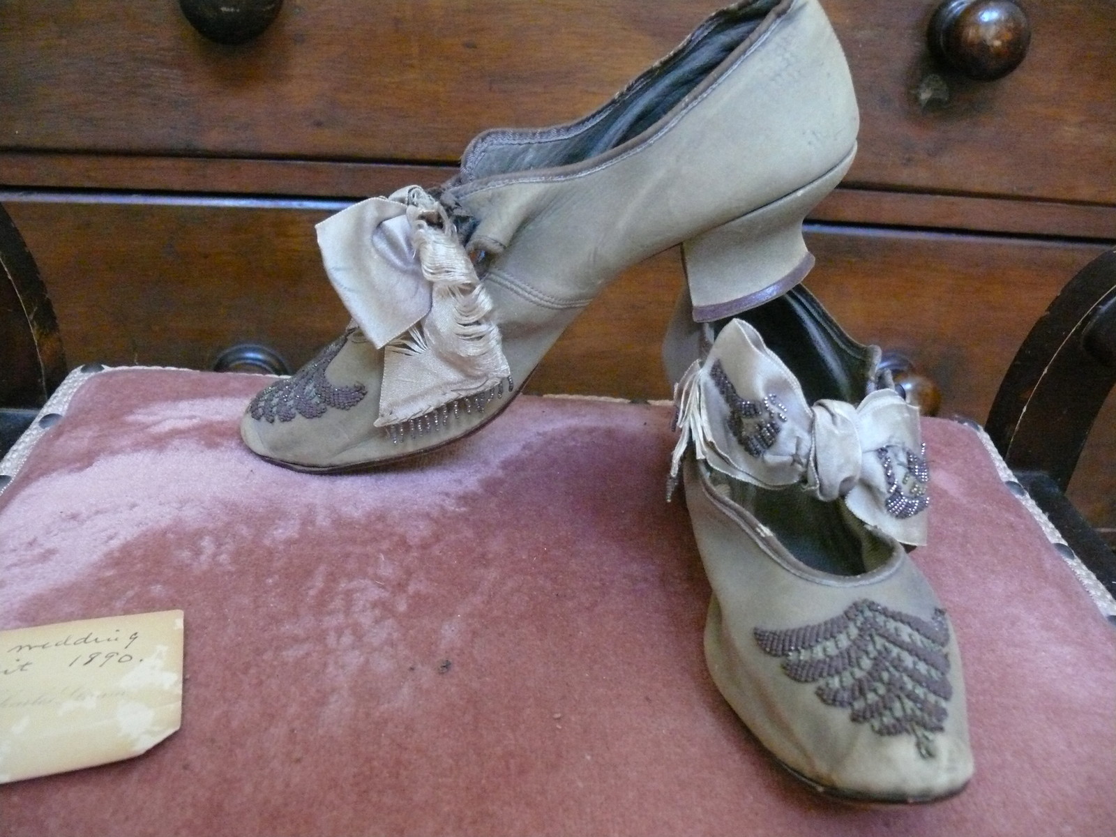 All The Pretty Dresses: Late Victorian Shoes!