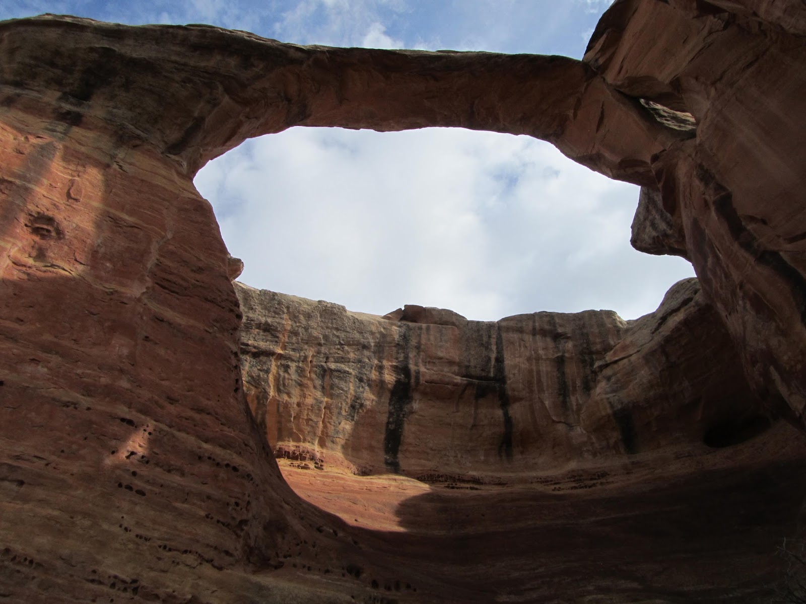 Tomcat's Outdoor Adventures: Hiking the Rattlesnake Canyon Arches