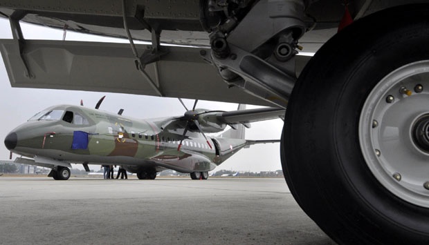 YHAN NEWS: Interested in buying five neighbors CN-295