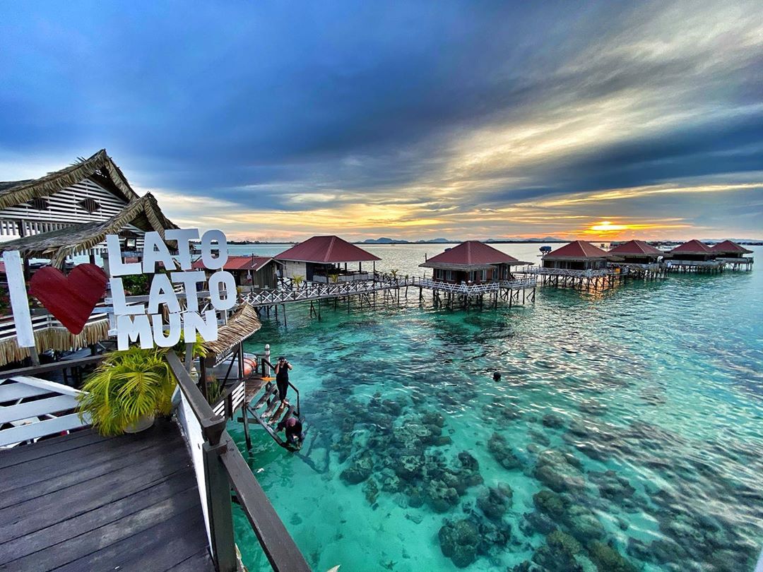 Nusakaya Resort Semporna Sabah (32 Photos)