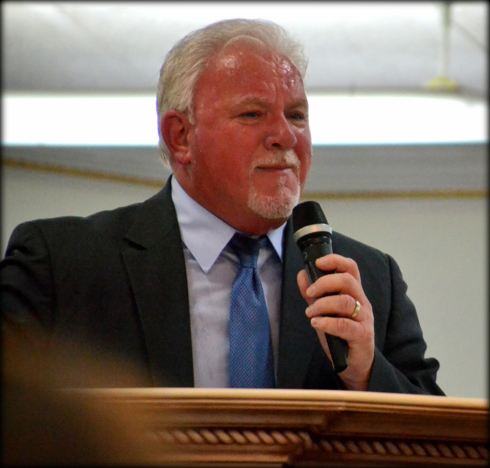 COGWC Men's Ministry: Rev. Joey Burns, Pastor(Palm Sunday "Looking ...