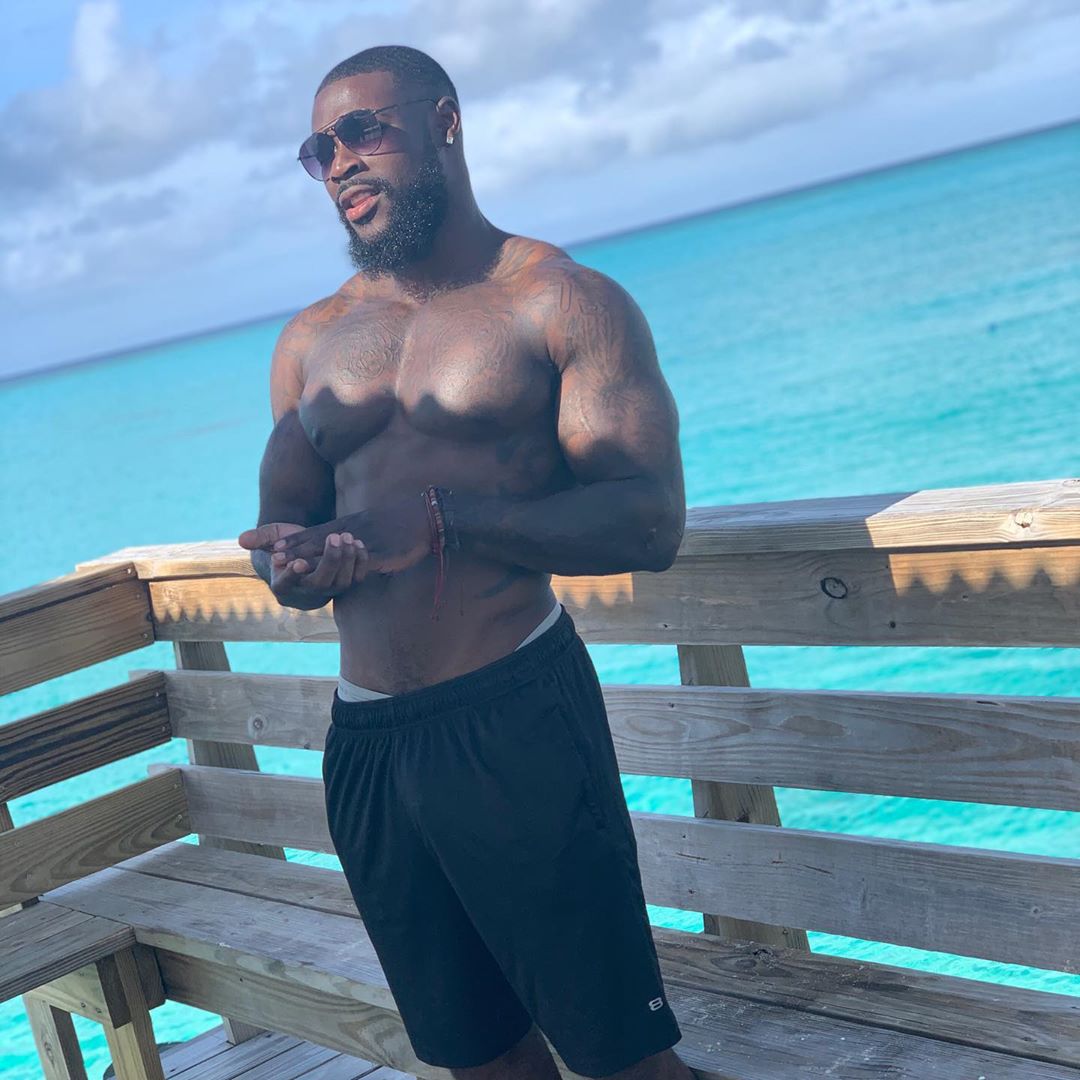 Height : Shawn Wells model height, how tall is Shawn Wells? Shawn Wells ...