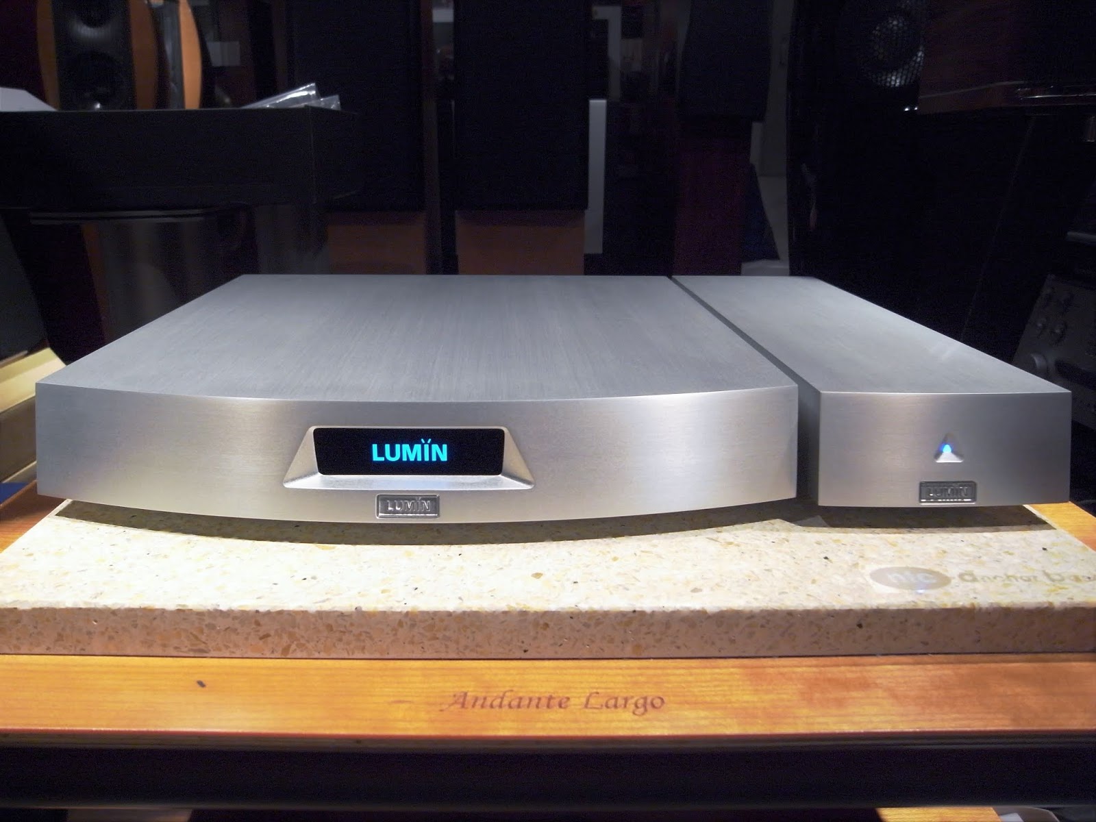 SIS AUDIO BLOG: 中古品情報 LUMIN X1（Silver）