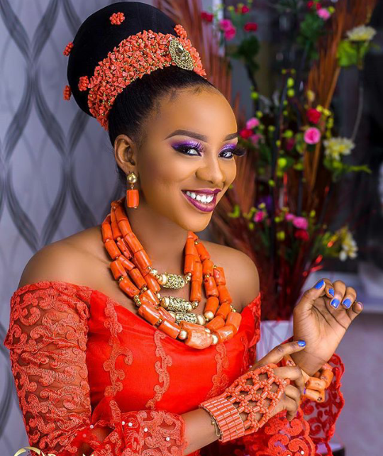 10 BEAUTIFUL EDO BRIDES LOOK - African Wedding Bliss