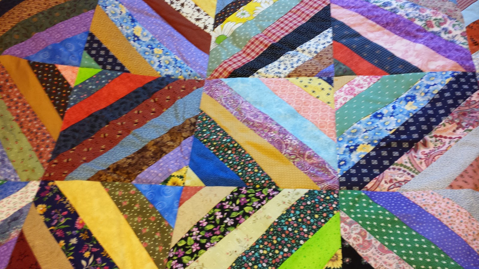 My Patchwork Quilt: HOW TO MAKE A STRING QUILT BLOCK
