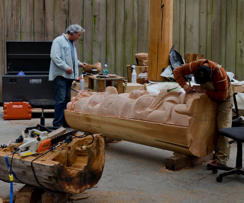 Pelalusa: Building a Totem Pole