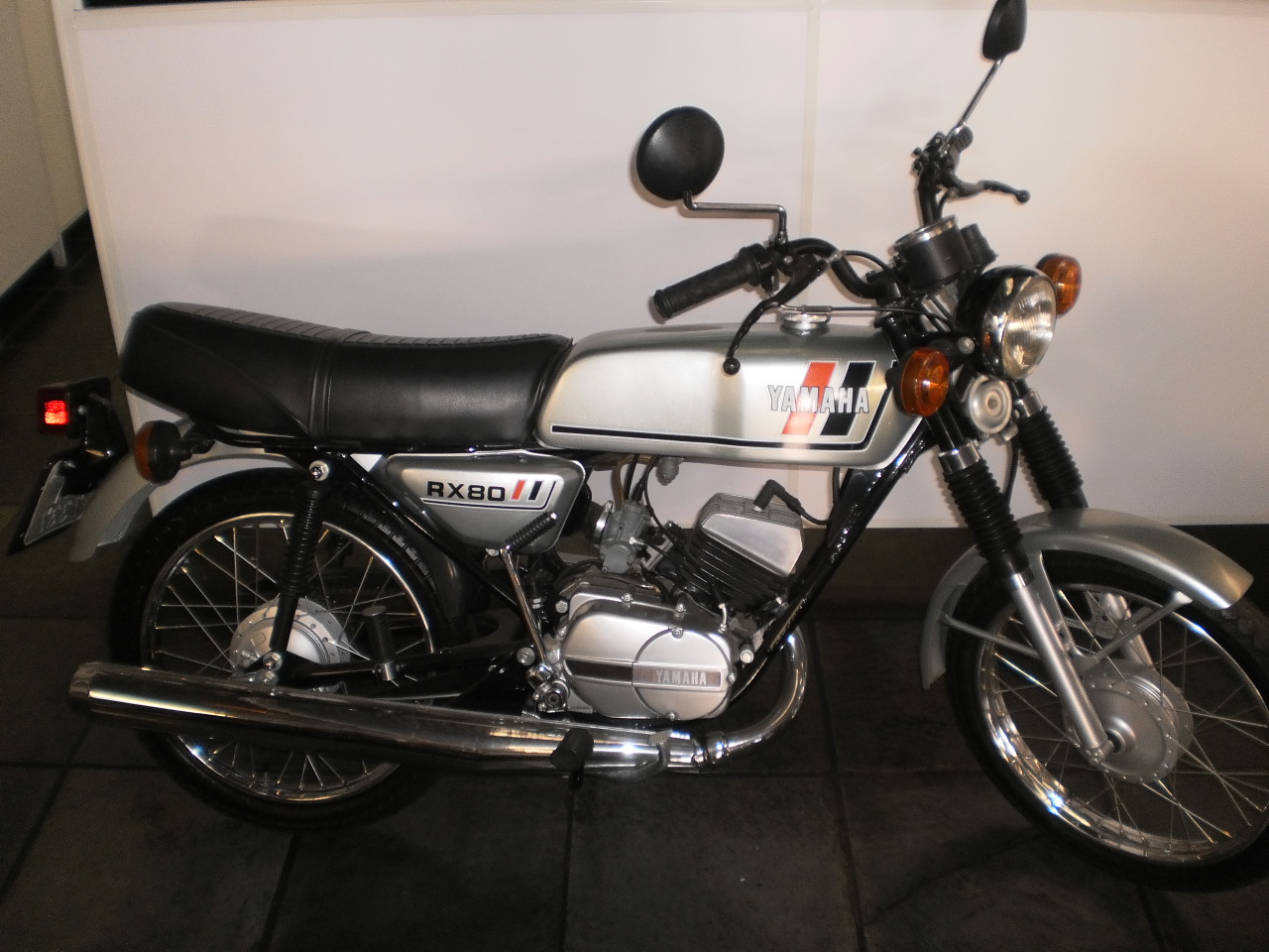 MATÃO MOTOS: YAMAHA RX 80 PRATA 1982