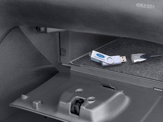 Voiture communicante: Ford propose une prise USB en accessoire