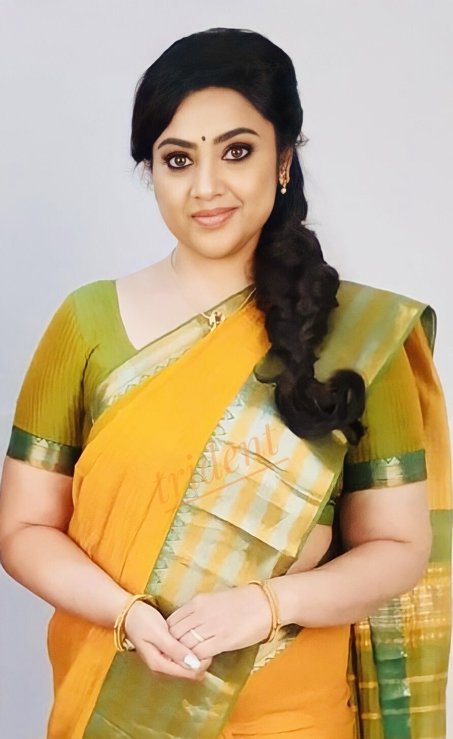 Actress Meena Latest HD Images