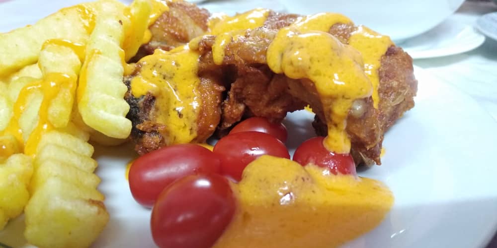 namakucella: AYAM CHEESE MELELEH