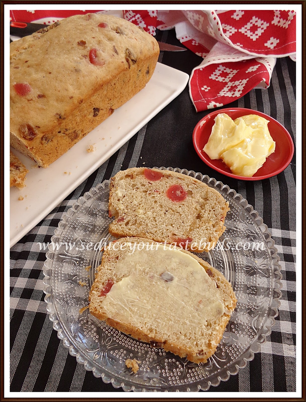 Barmbrack (Báirín Breac) – Irish Halloween Fruit Bread / Cake - Seduce ...