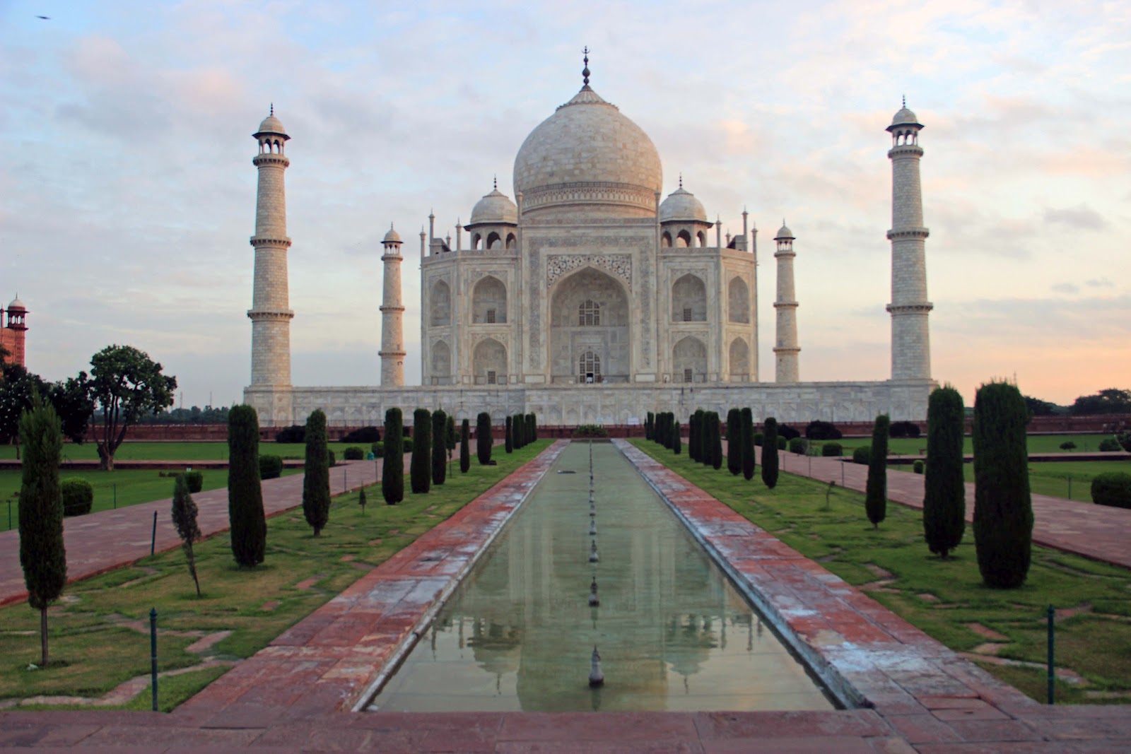 ADVENTURE BUNGA BIRU!: TAJ MAHAL, INDIA