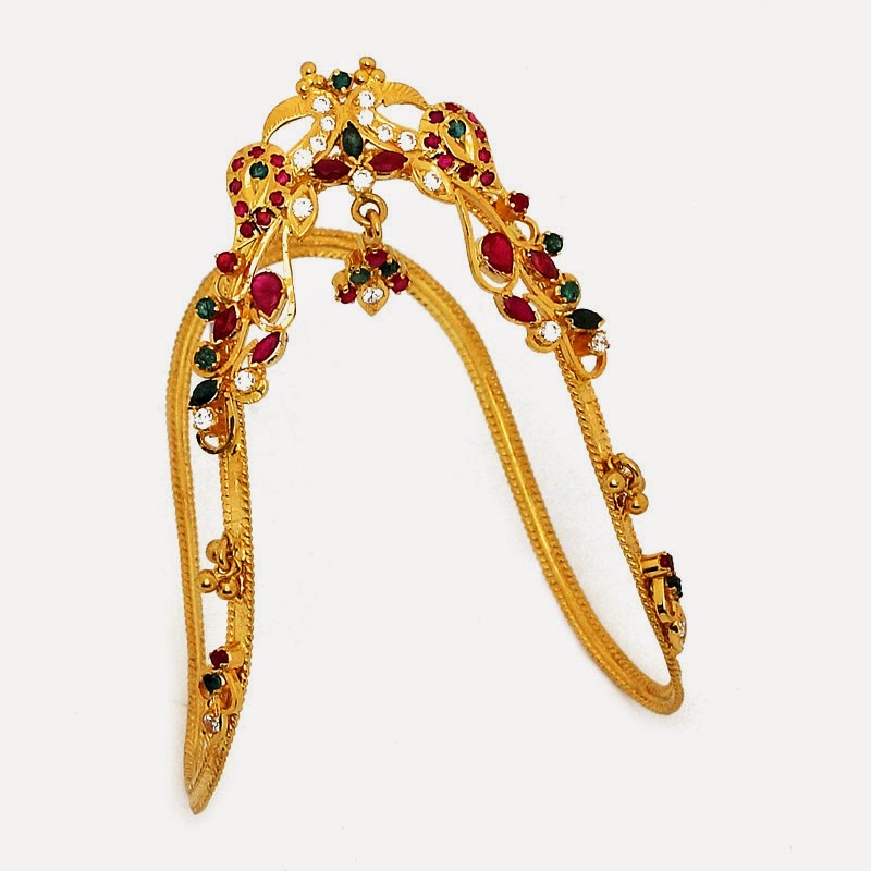 THE TRADITIONS OF MAHARASHTRIAN JEWELRY.