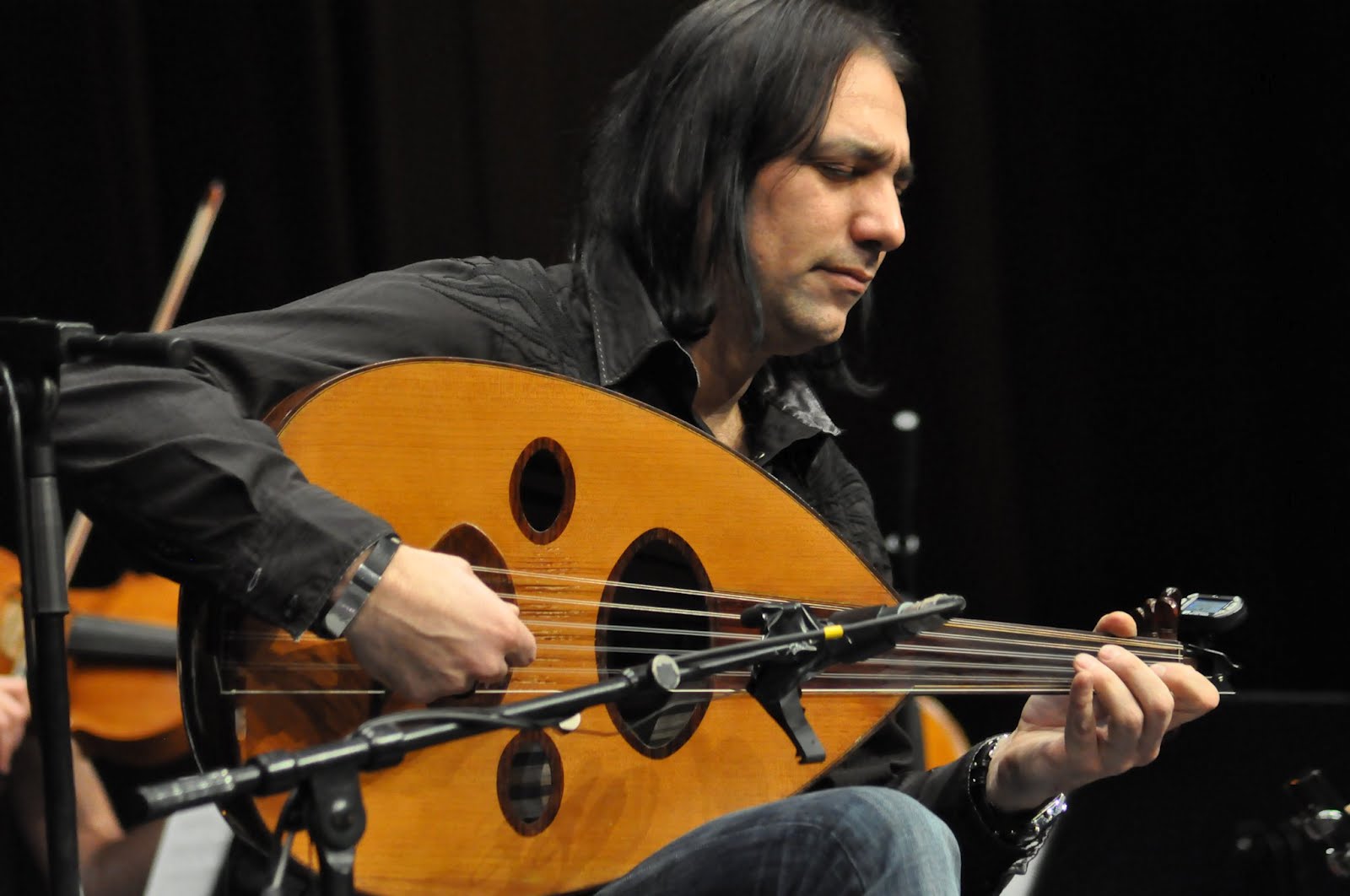 The Silence Has a Voice, and the Real Music Teach You the Silence ...