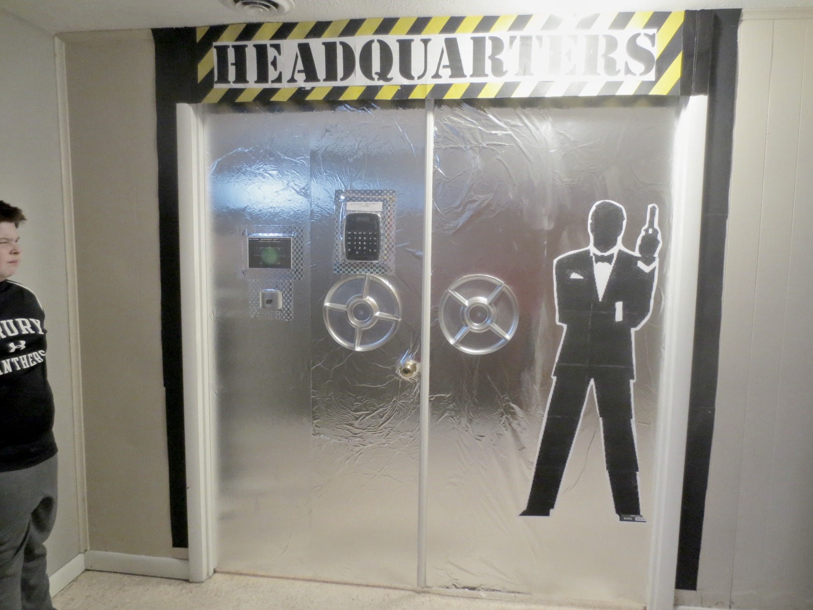 beyond the portico: SECRET AGENT/SPY DECOR...