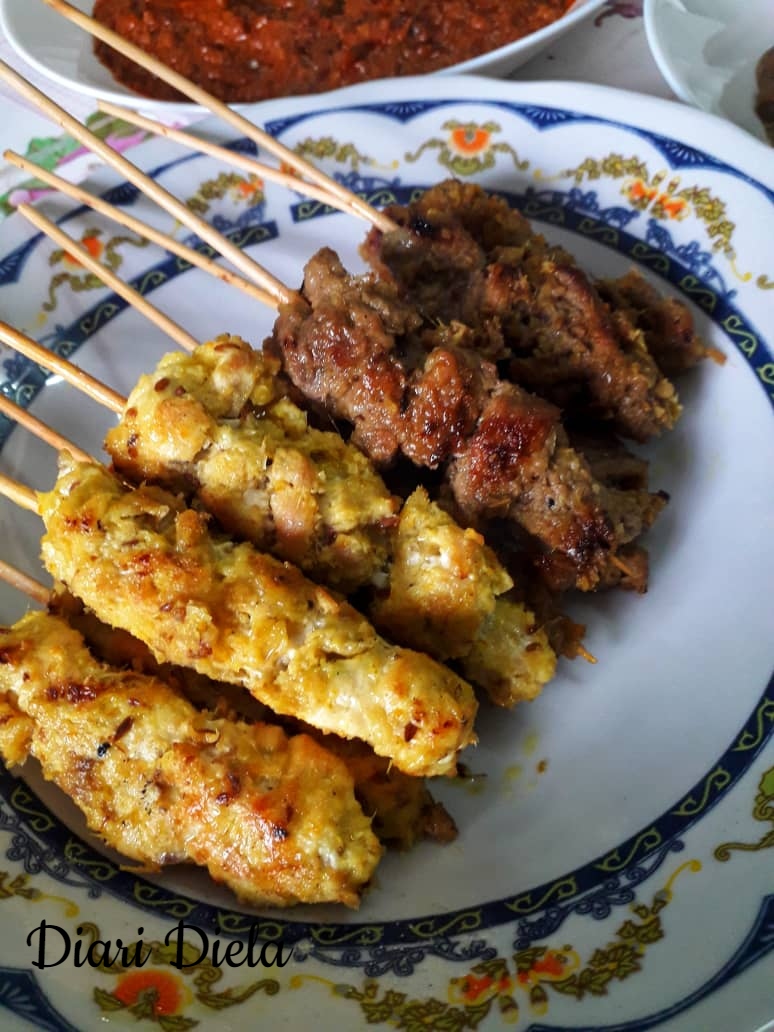 DIARI DIELA: Sate Ayam / Daging