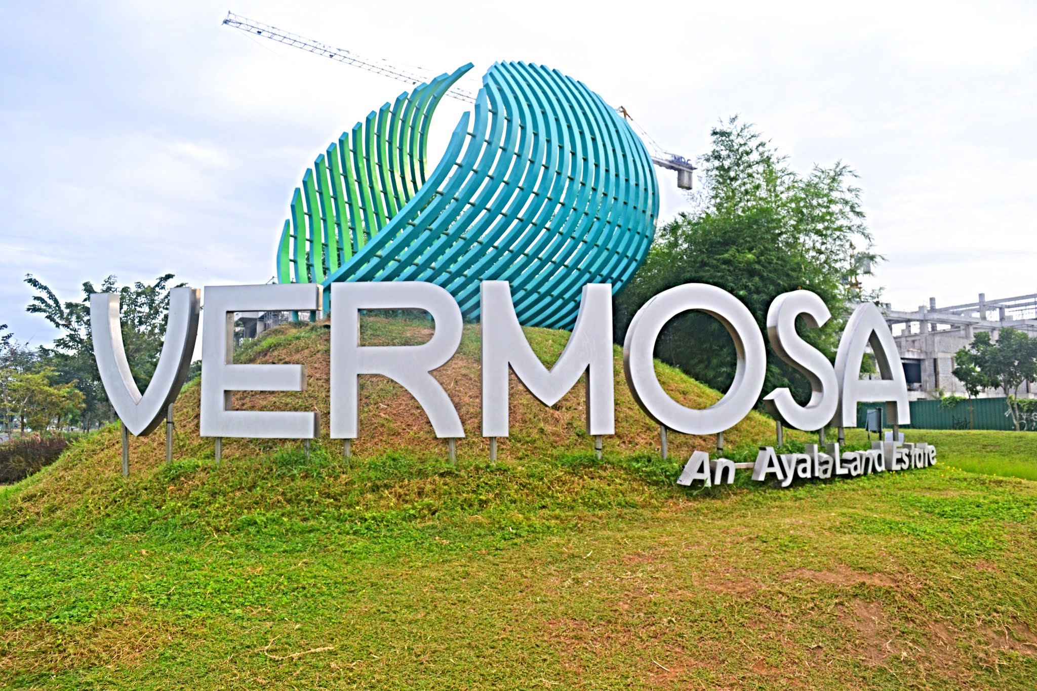 Vermosa Sports Hub - Cavite