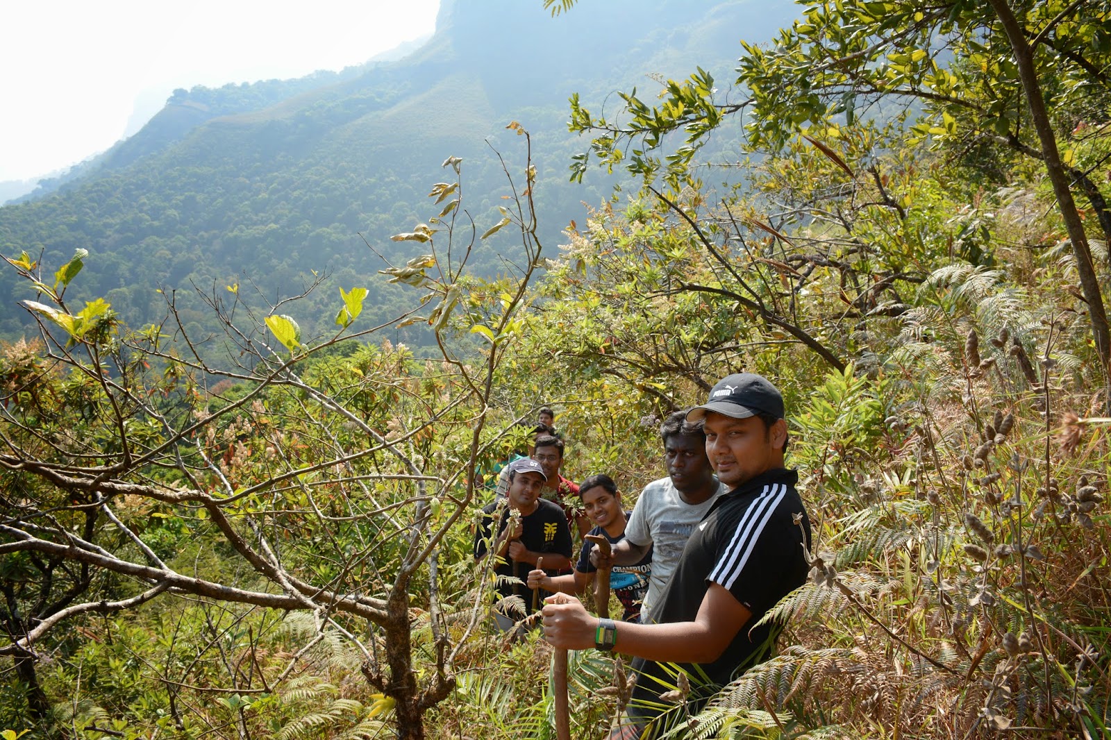 Our Travel Tales: Trek to Ballarayanadurga Fort