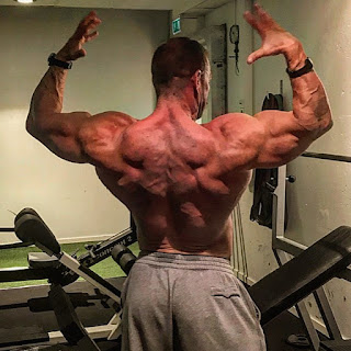 Bodybuilder Muscle Worship: Jørgen Corneliussen IFBB Bodybuilder