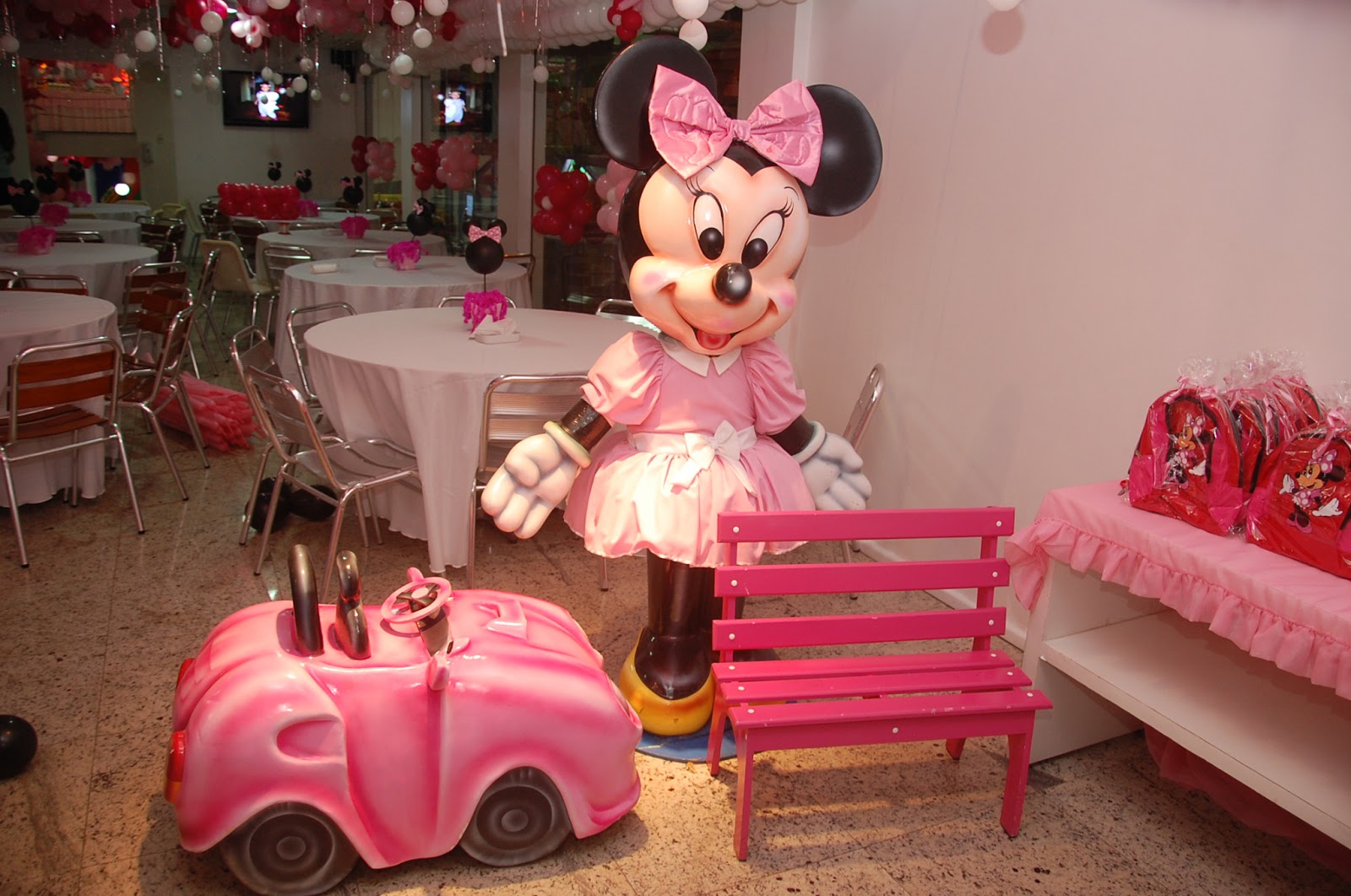 Planet Happy Pãonetonne: Casa da Minnie Rosa - 3 Anos Bruna