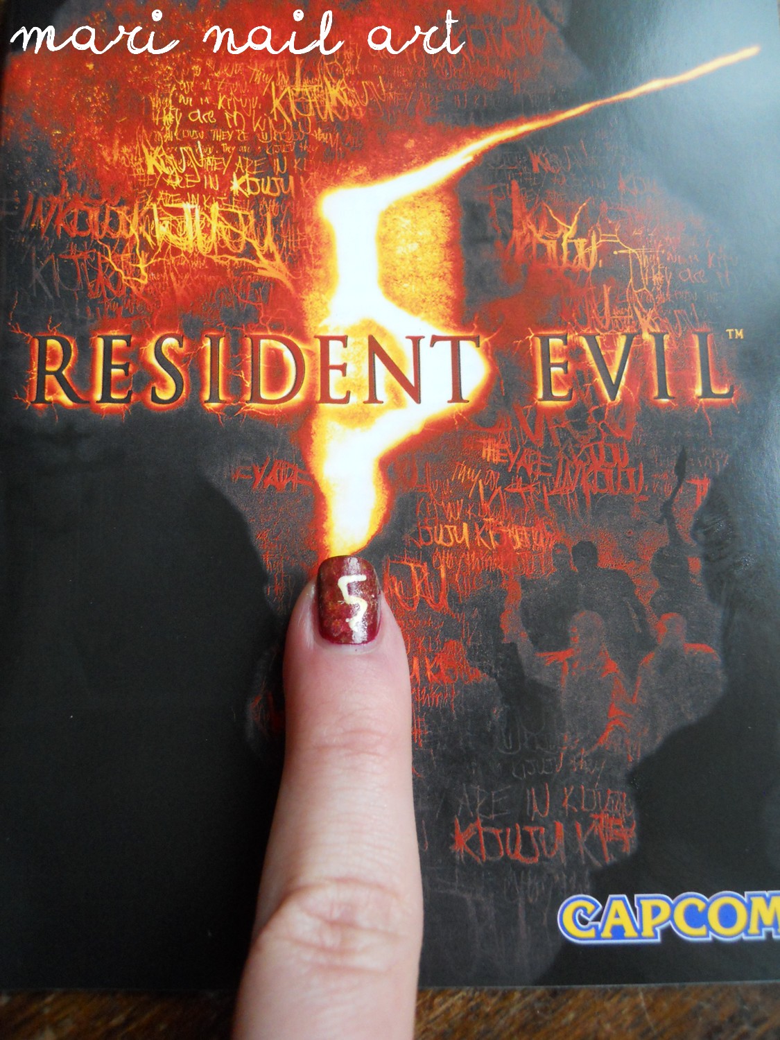 Mari-nail-art: Le défi geek # 4 /Resident evil