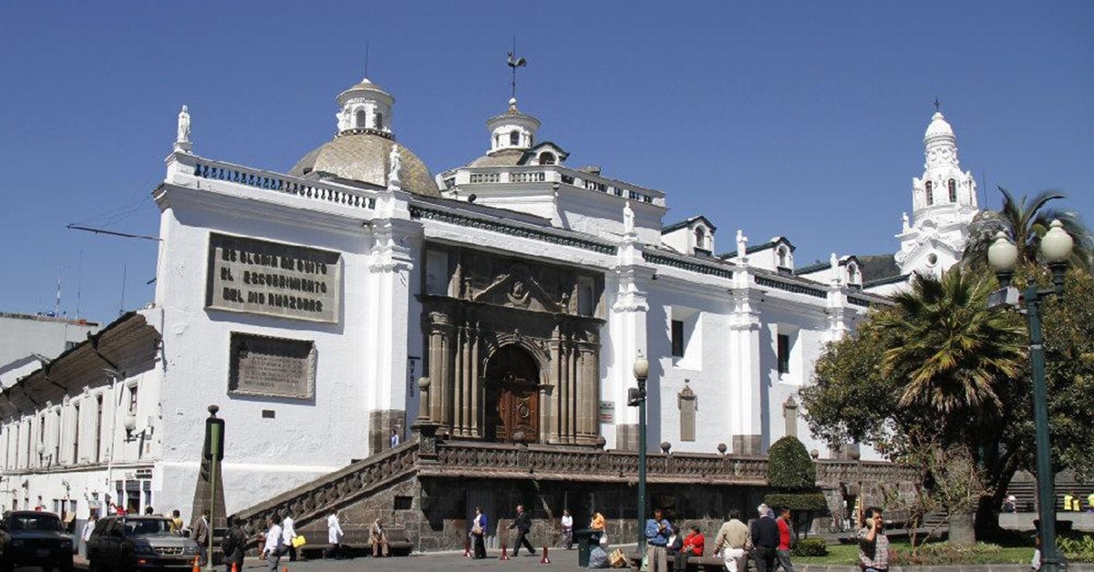 Cantones ecuatorianos: Quito