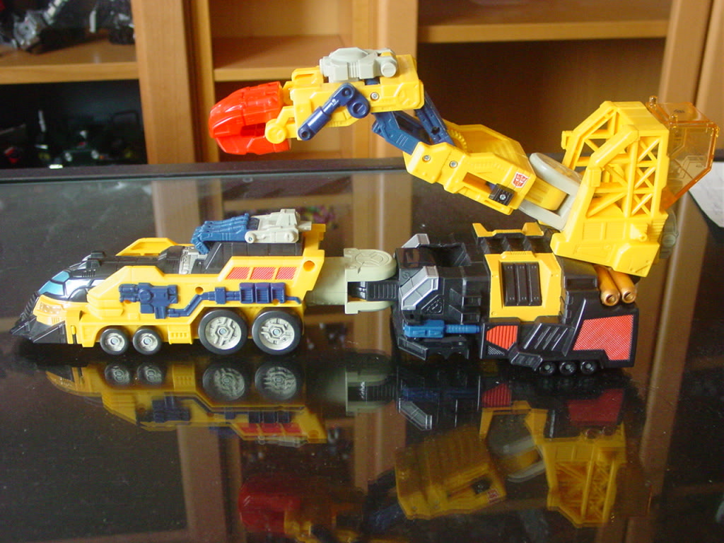 The HEXdidn't... TransFormers Collection Blog: Energon Omega Supreme
