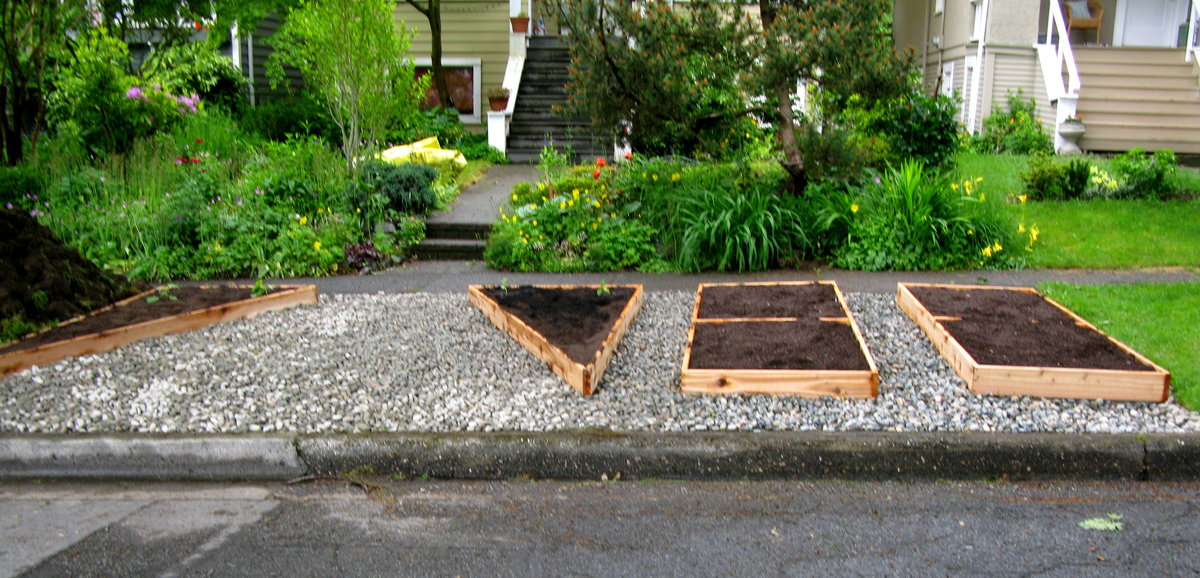 Growing Edibles in Vancouver, British Columbia: Vegetables in the Front ...