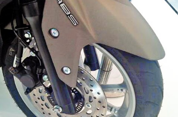 Motor Matic Besar Yamaha NMAX 155 cc Blue Core Terbaru 2015