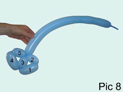 CLASSICAL: How to make balloon pyramid