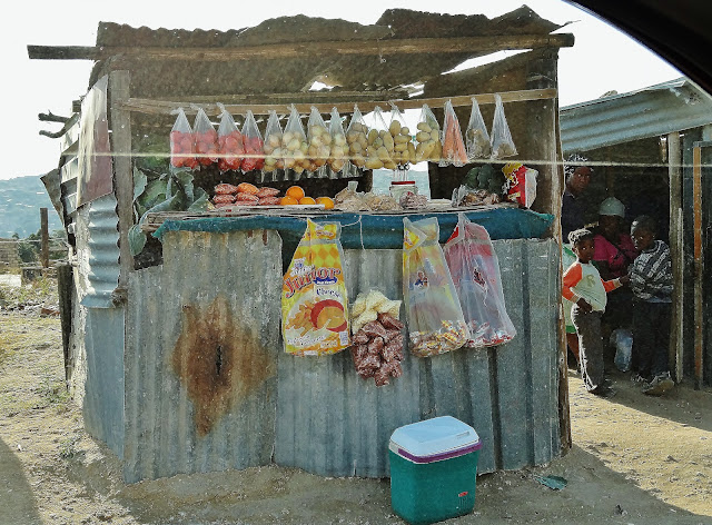 Go with Henry: Rural South Africa - Kanyamazane in Mpumalanga province