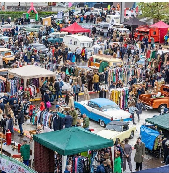 Vintage Vixen: On The Road Again - The Classic Car Boot Sale,King's ...