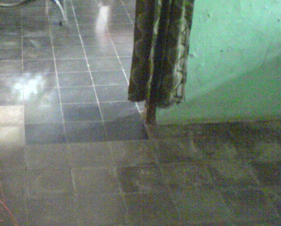 Analisa RAB Pasang Lantai Ubin PC Abu-abu Uk. 20 x 20 cm | Ide Bangunan