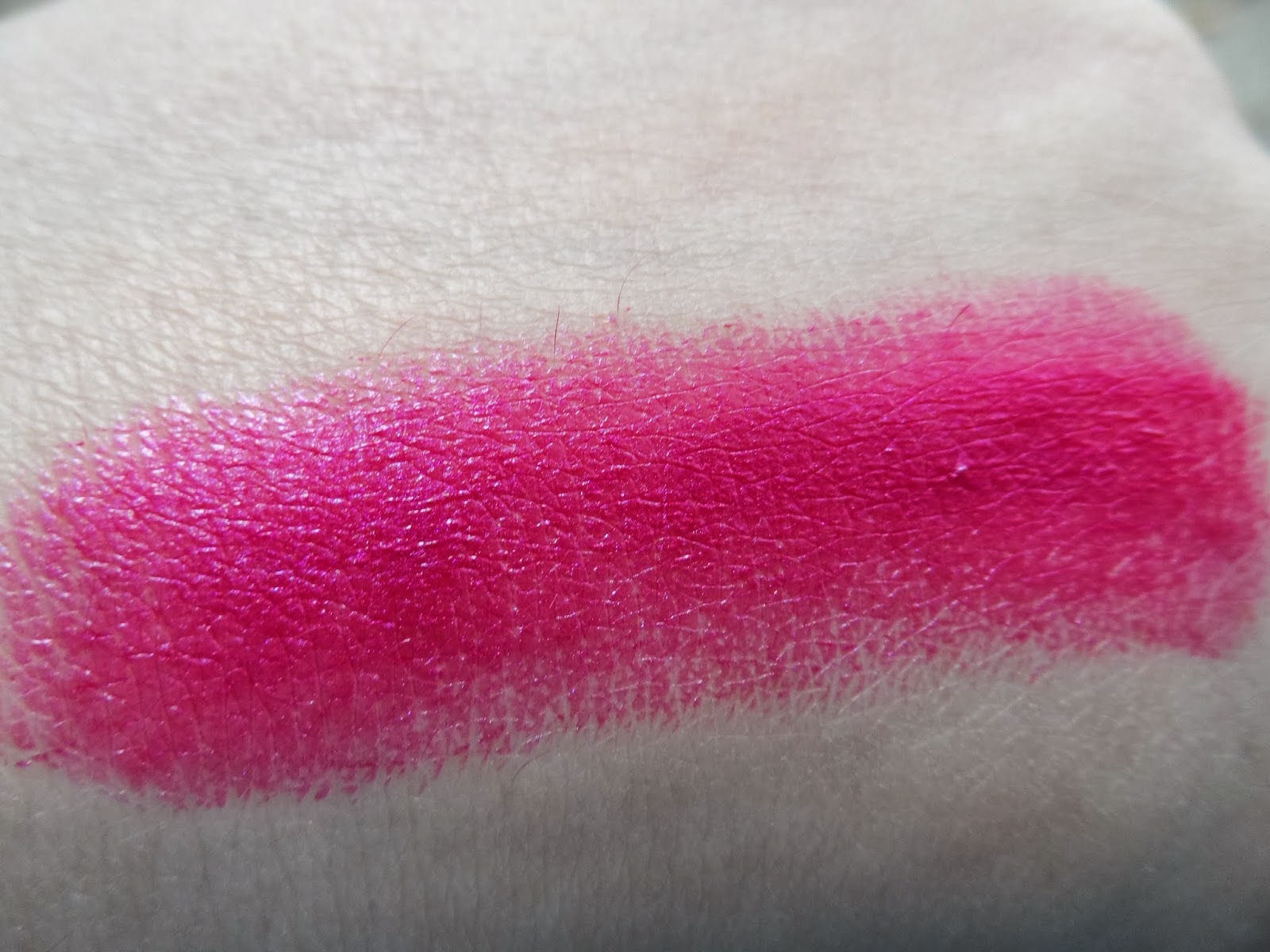 Bright Lips and Dyed Tips: Quick Look: Revlon Super Lustrous Lipstick ...