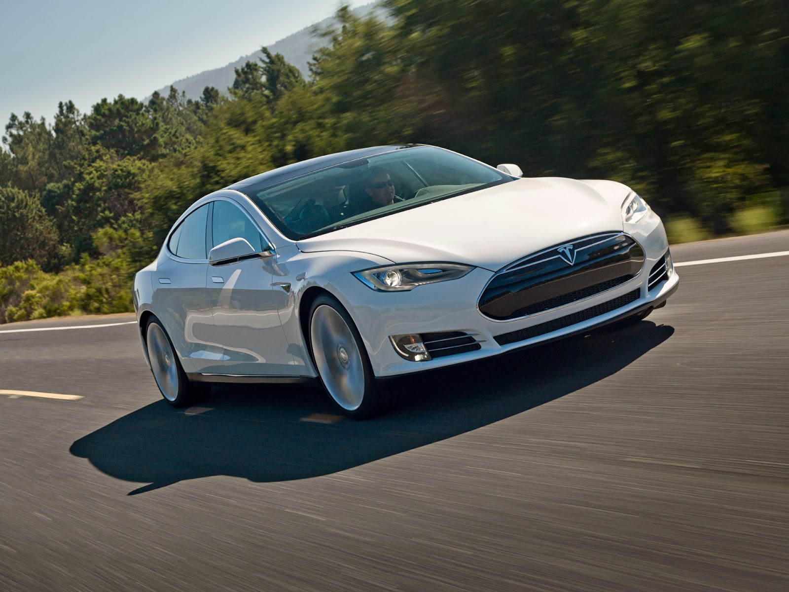 Tesla Model S to launch in Australia by June 2014 | Electric Vehicle News